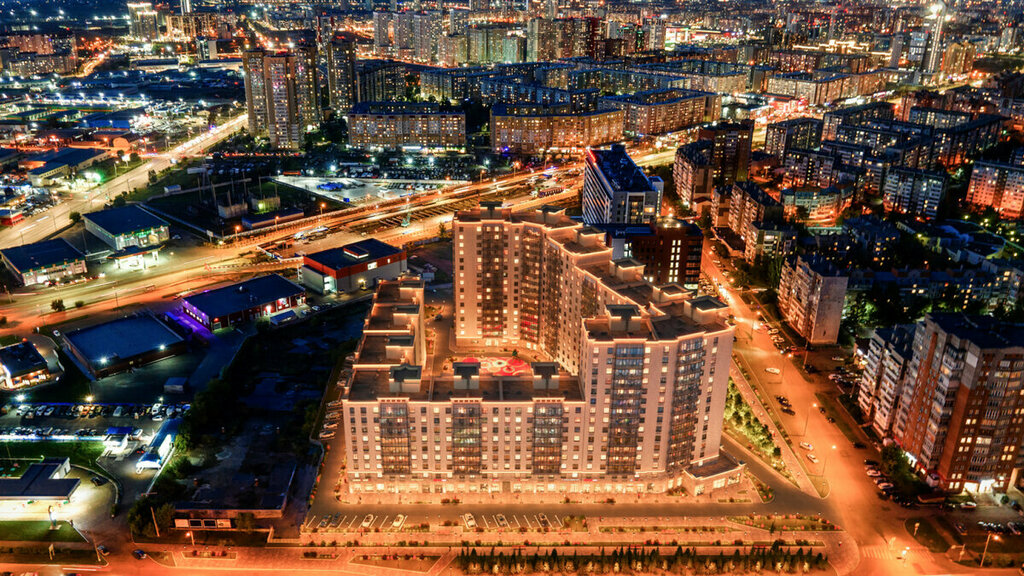 Konut blokları На Взлётной, Krasnoyarsk, foto