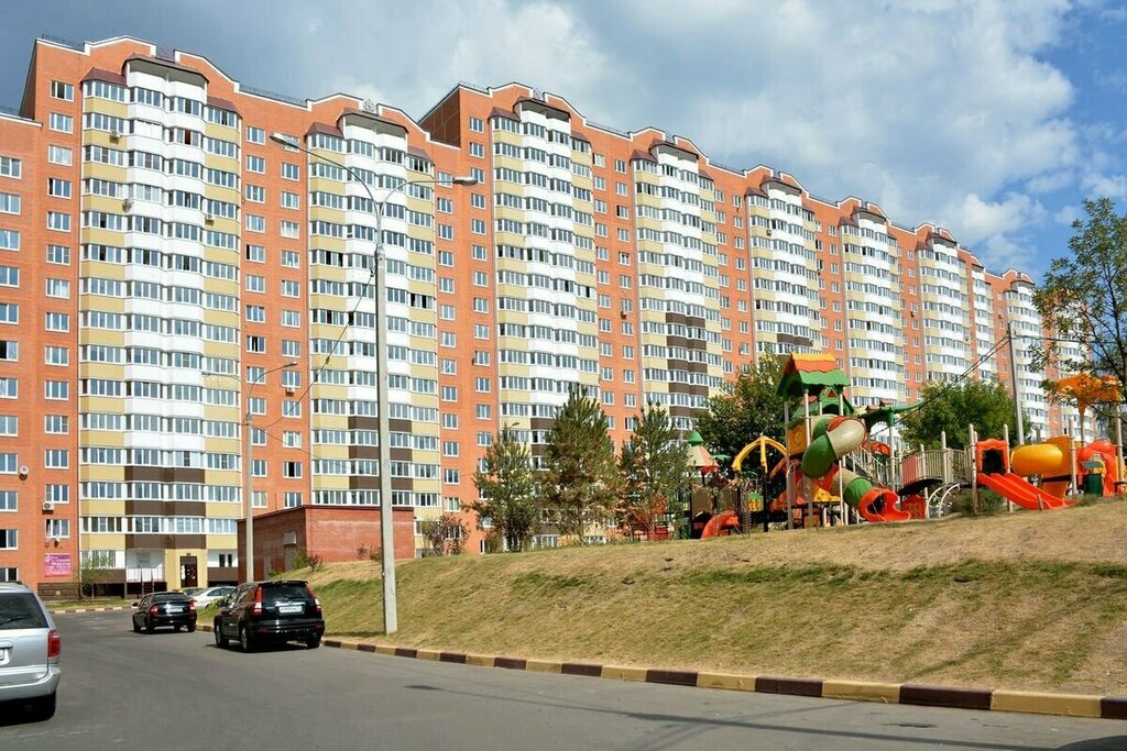 Konut blokları Mikrorayon Zapadny, Domodedovo, foto