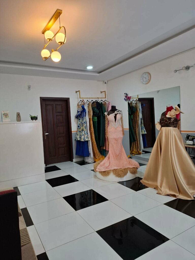 Terziler Divine Touch'Creation High Fashion House, Abican, foto