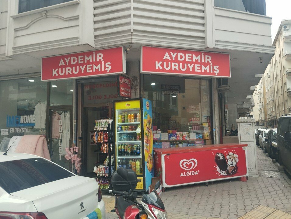 Kuruyemiş, atıştırmalık, kuru meyve Aydemir Kuruyemiş, İstanbul, foto