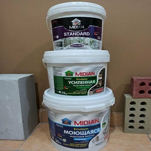 i̇nşaat karışımları Midian, Nevai, foto