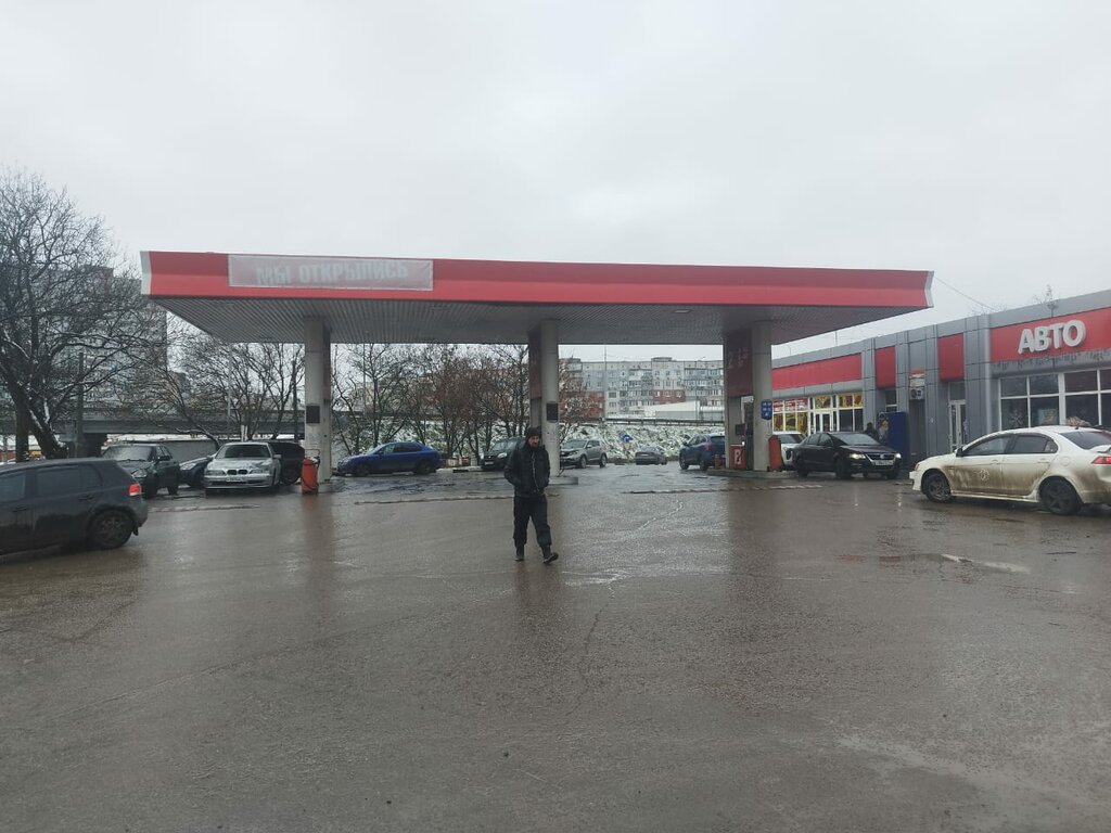 Benzin istasyonu Старт, Simferopol (Akmescit), foto