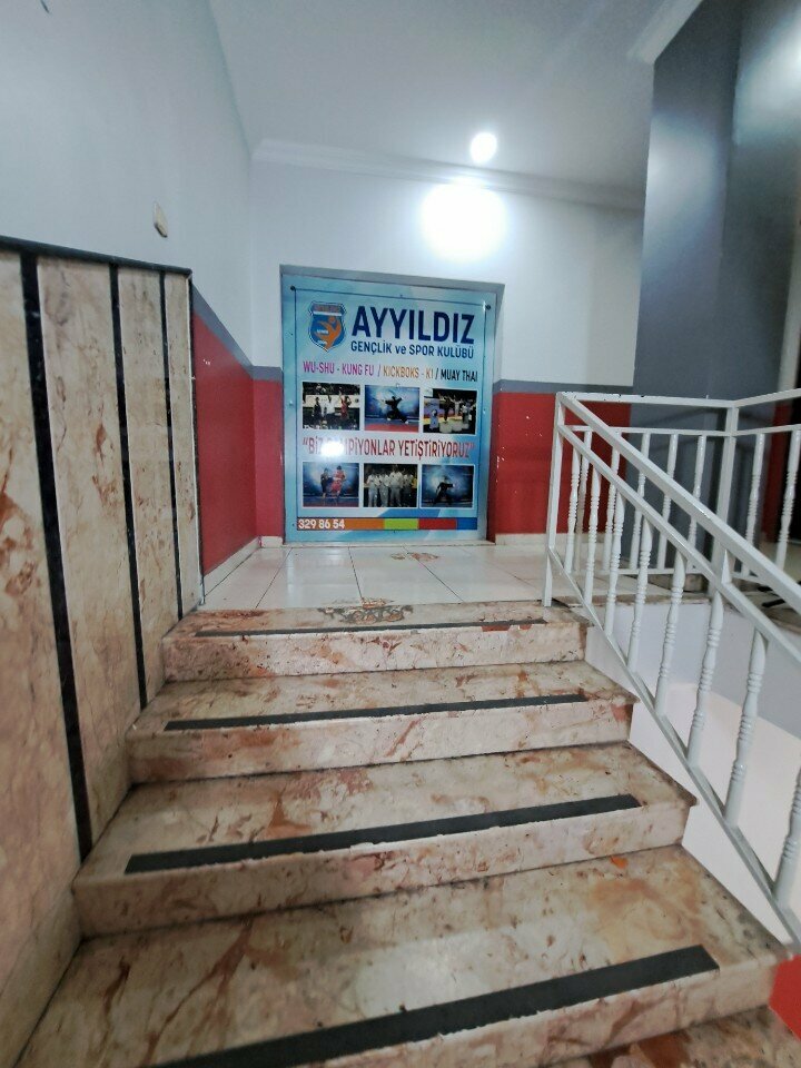 Spor kulüpleri Ayyıldız Gençlik ve Spor Kulübü, İzmir, foto