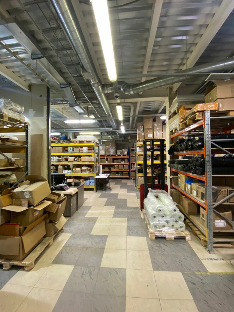 Yapı hipermarketi Бибер-Тулс, Saint‑Petersburg, foto