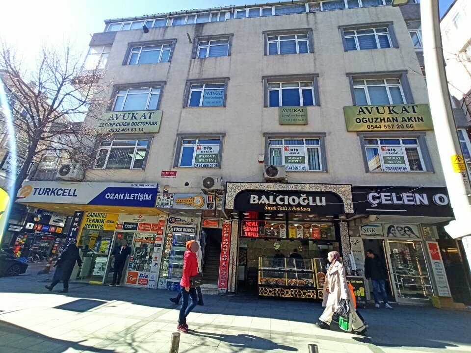 Avukatlar Avukat Zeynep Ceren Boztoprak, İstanbul, foto