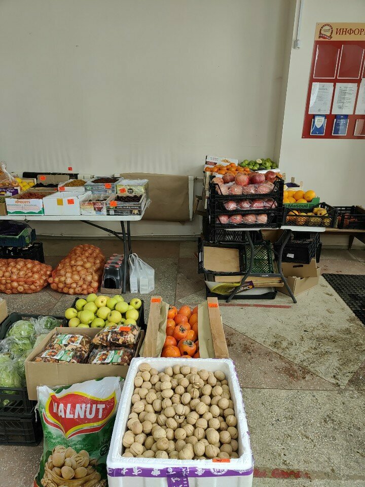 Market Фрукты овощи, Orenburg, foto