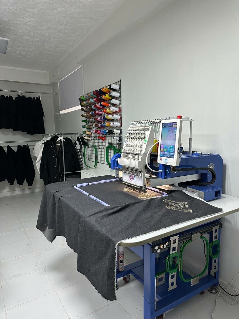 Nakış hizmetleri Aizi store, Kazan, foto