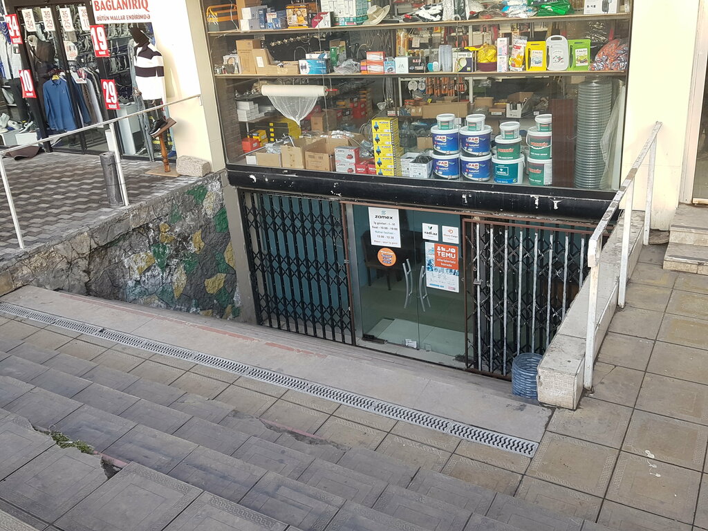 Uçak kargo Zamex, Bakü, foto