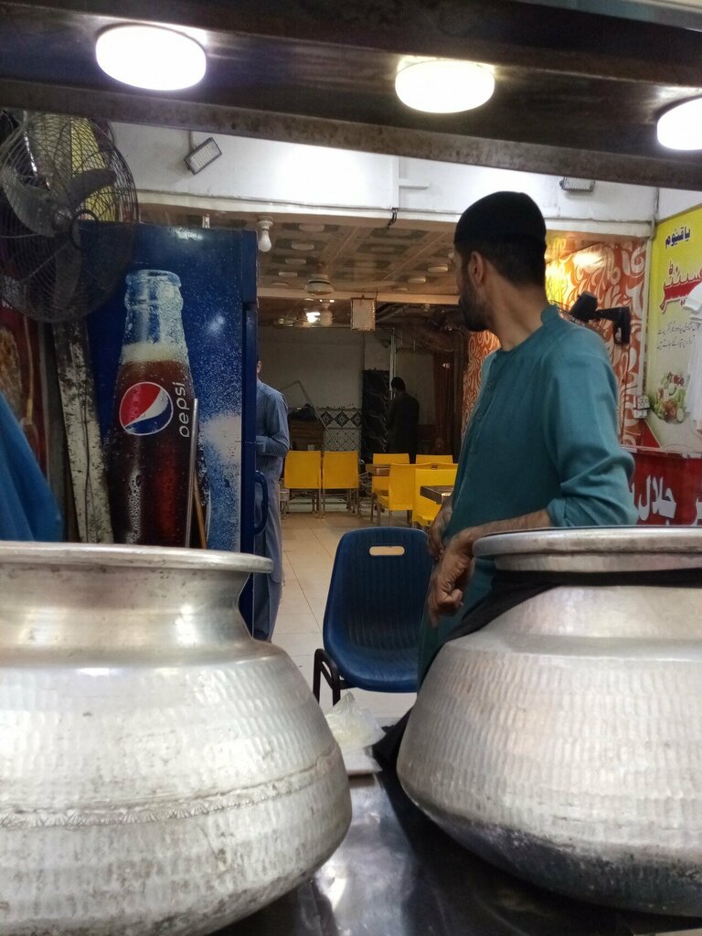 Fast food B and B biryani shop, Karaçi, foto