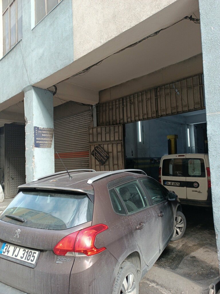 Otomobil servisi Selçuklu Oto Tamir, İstanbul, foto