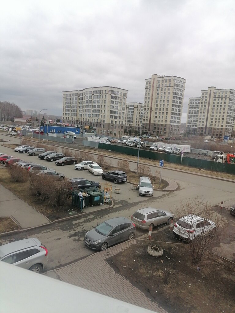 Tren istasyonu Kokozek Station, Almatı eyaleti, foto