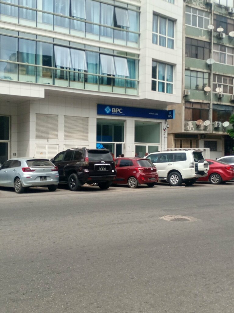 Banka Banco de Poupança e Crédito, Loanda, foto