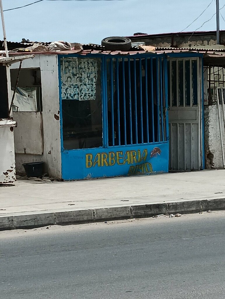 Kuaförler Barbearia, Loanda, foto