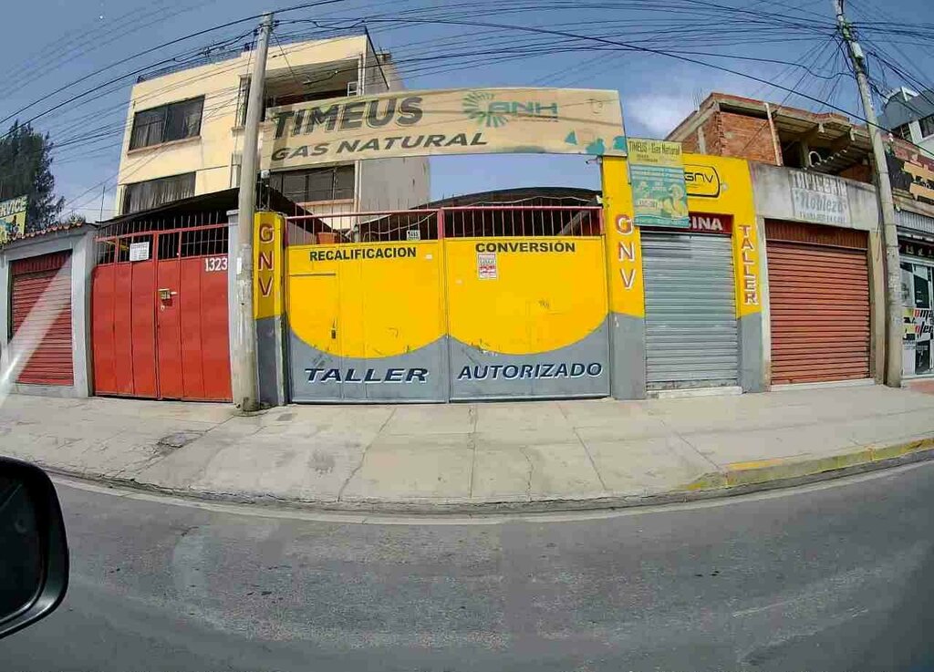 Oto döşeme Timeus Gas Natural, Cochabamba, foto