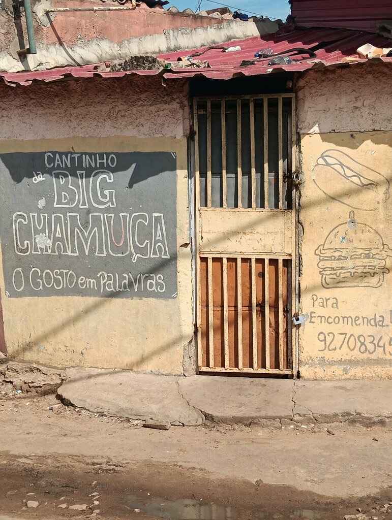 Kafe Cantinho Big, Loanda, foto