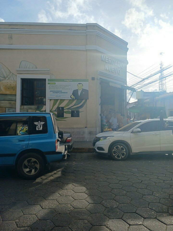 Mini-market Mercado Nuevo, Santa‑Krus, foto