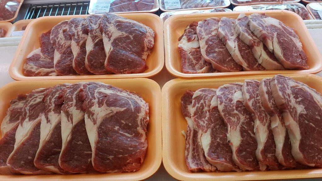 Kasap, şarküteri Sönmez Et, İstanbul, foto