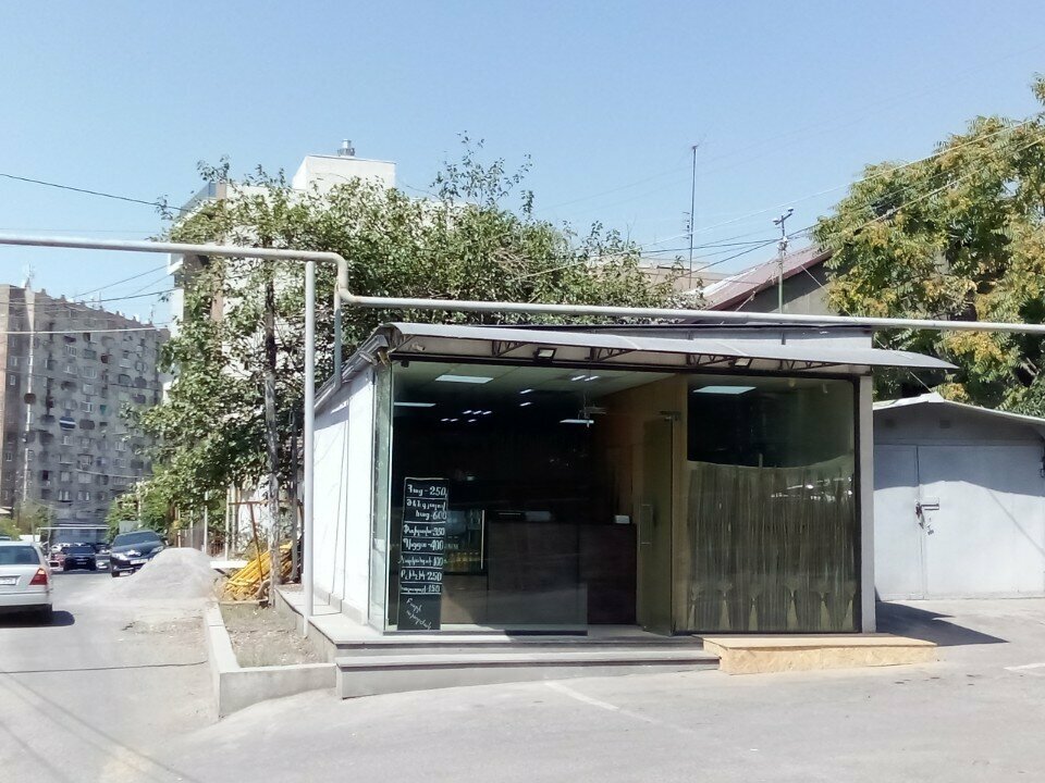 Ekmek fırını Շինամաչին հացը, Erivan, foto
