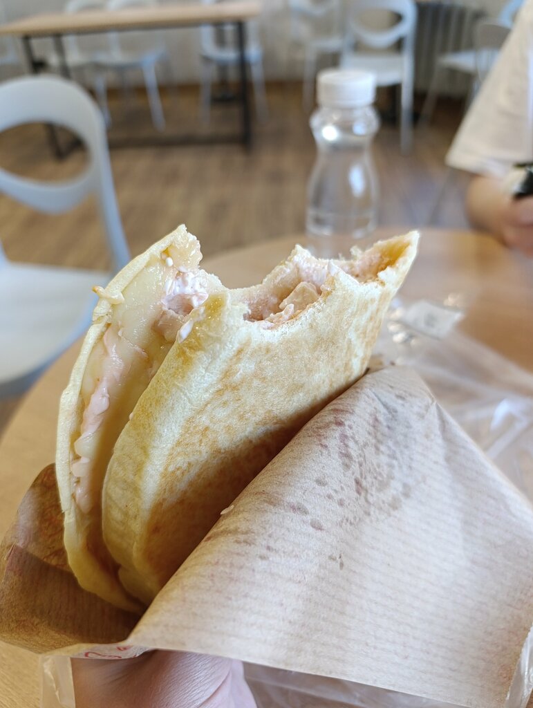 Ekmek fırını Zhar Svezhar, Kazan, foto