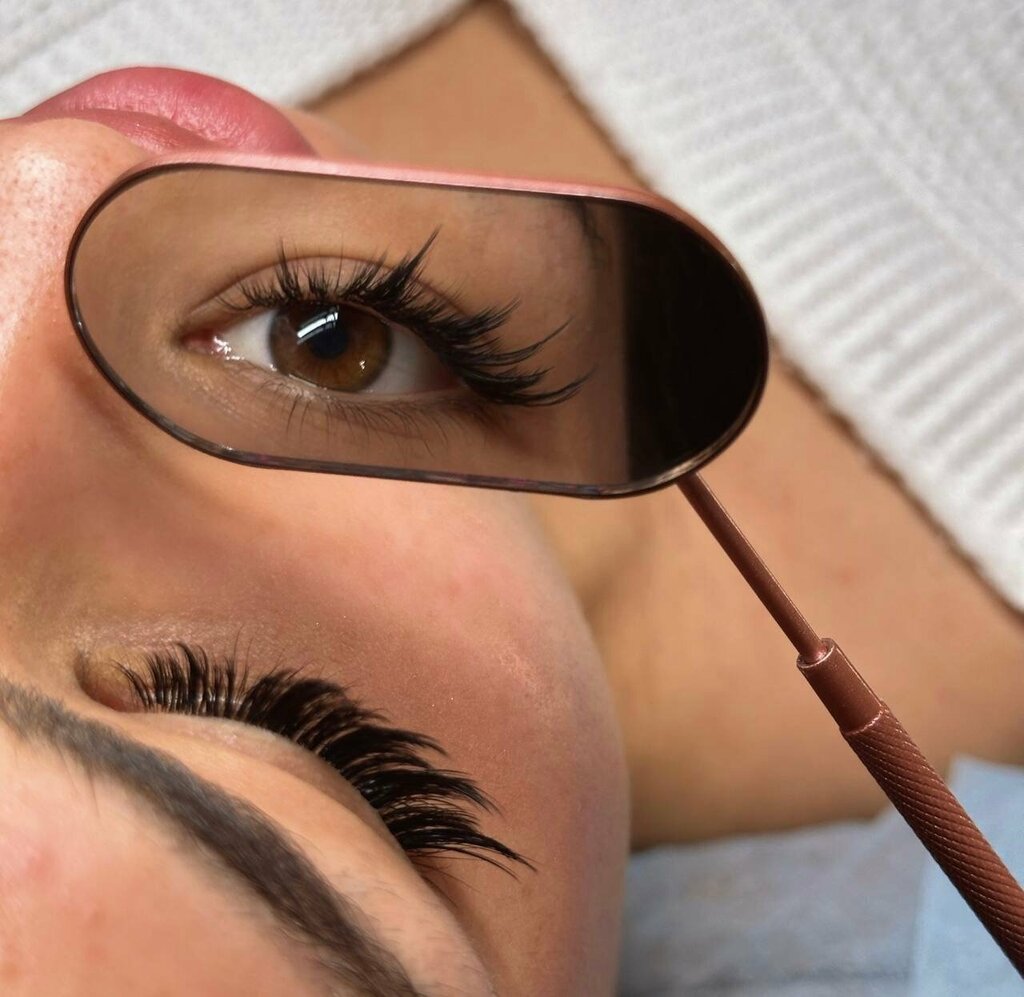 Kaş ve kirpik salonu Lashes studio, Saint‑Petersburg, foto