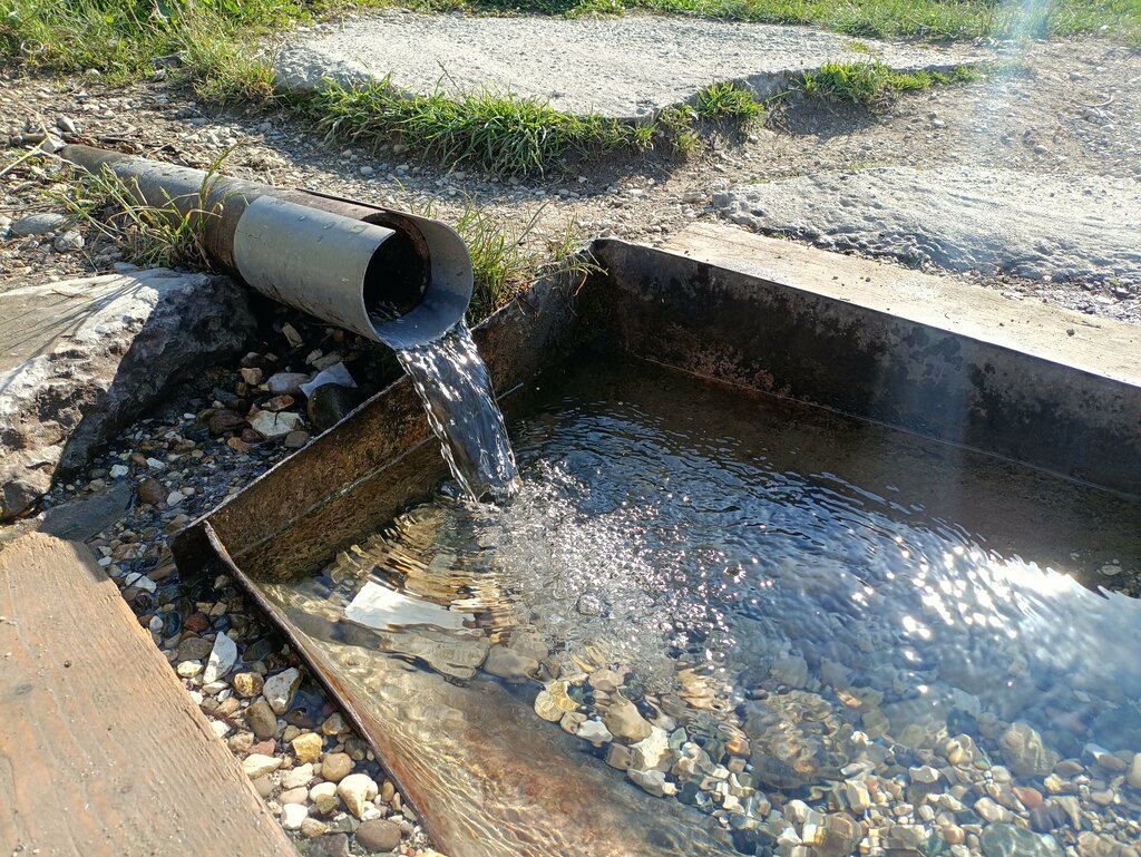 Pınar, çay Spring, stream, Kislovodsk, foto