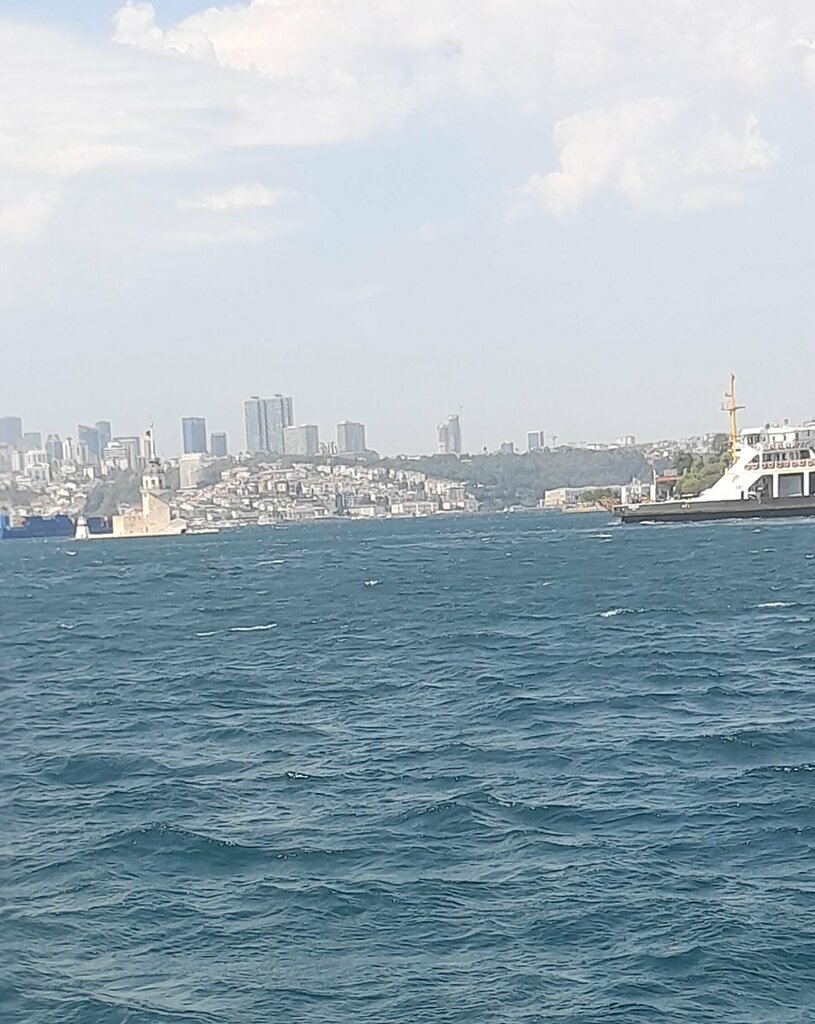 i̇skele, liman, gemicilik firmaları Harem Sirkeci Gişeleri, İstanbul, foto