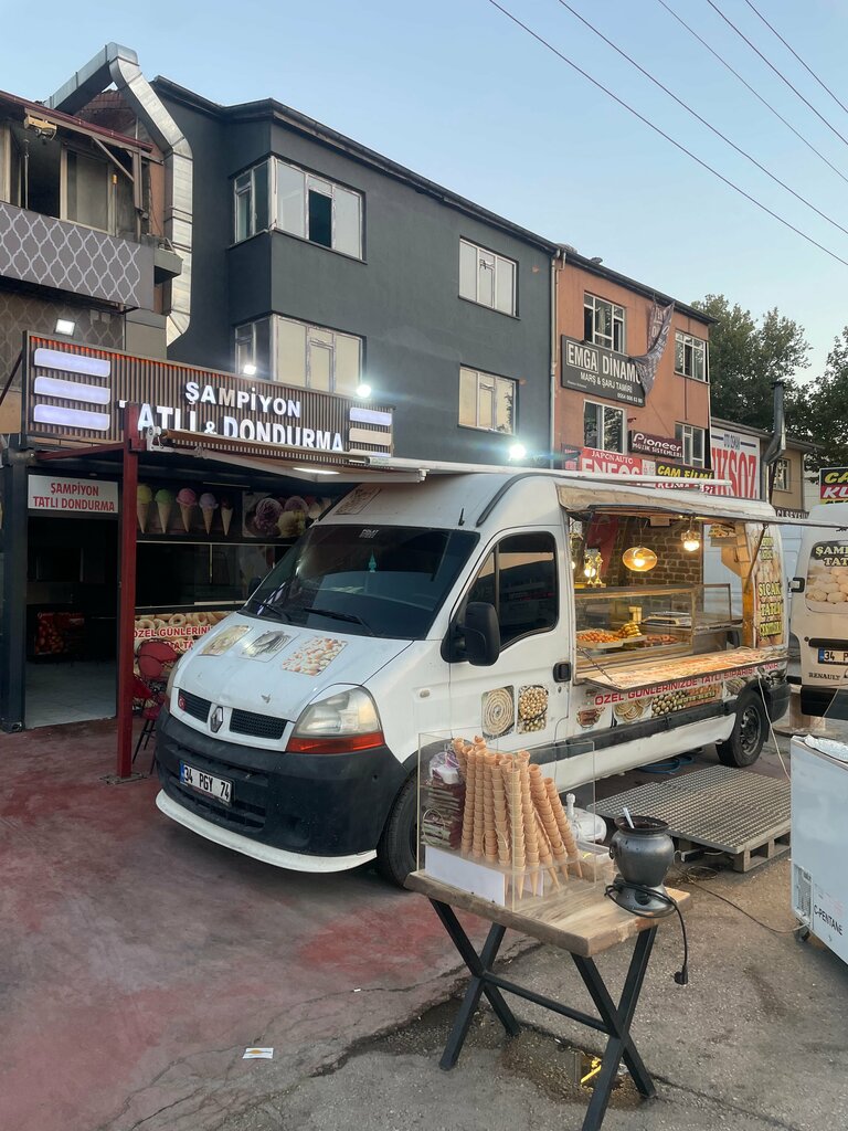 Pasta, şekerleme ve tatlı Şampiyon Tatlıcı, Ankara, foto