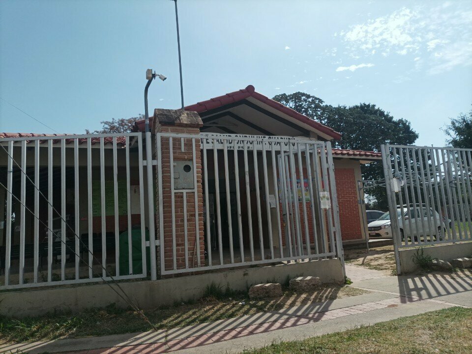 Tıp merkezleri ve klinikler Centro de salud Guapuru, Santa‑Krus, foto