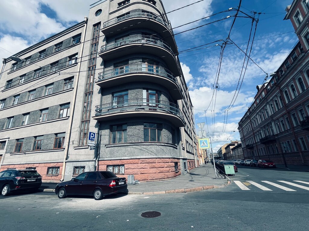 Turistik yerler Дом В.Б. Фредерикса - Общежитие военной части, Saint‑Petersburg, foto