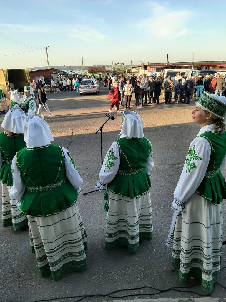 Gıda pazarı Колхозный рынок, Stolbtsy, foto