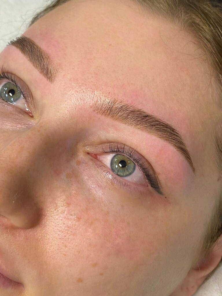 Kaş ve kirpik salonu Moon Beauty, Moskova, foto