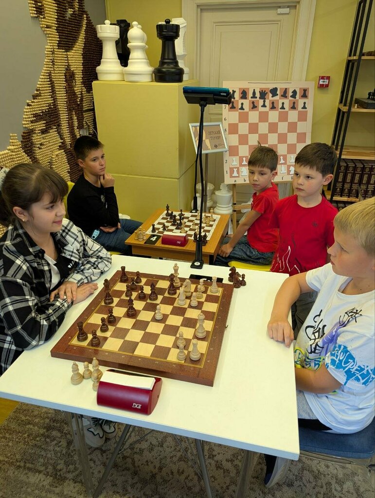 Çocuk ve gençlik merkezleri 64 Kletki, Moskova, foto