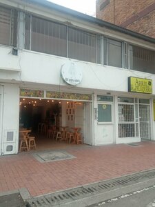 Boliruana (Bogotá, Suba, Transversal 60, 100-79), eğlence merkezleri  Bogota'dan