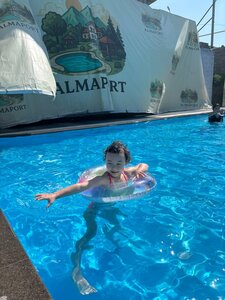 Almaport (No:9, Joǵarǵy Talǵar GES kenti), restoran  Talgar'dan