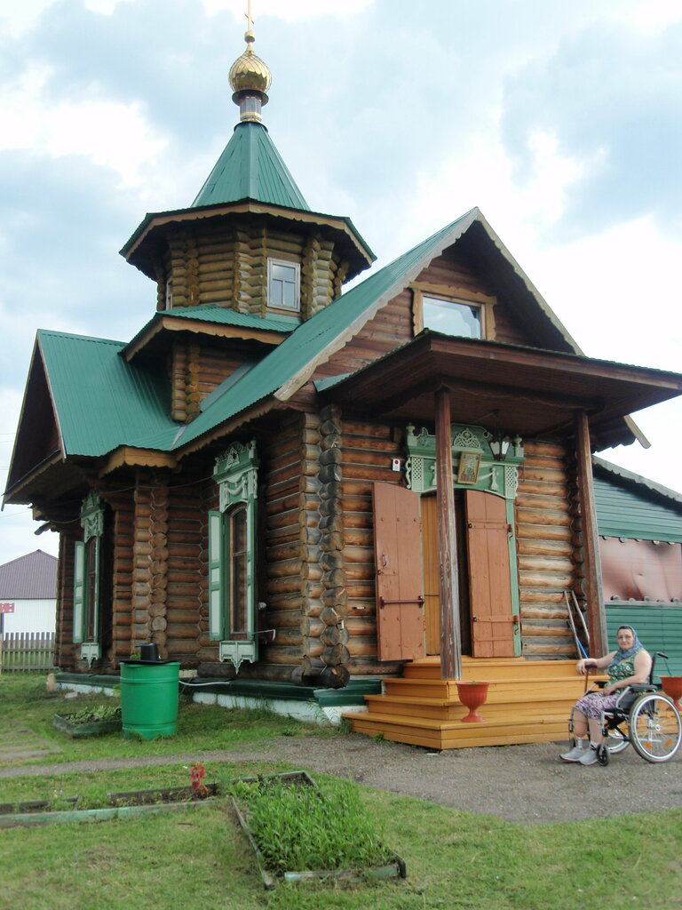 Ortodoks kiliseleri Tserkov Nikolaya Chudotvortsa, Krasnoyarski krayı, foto