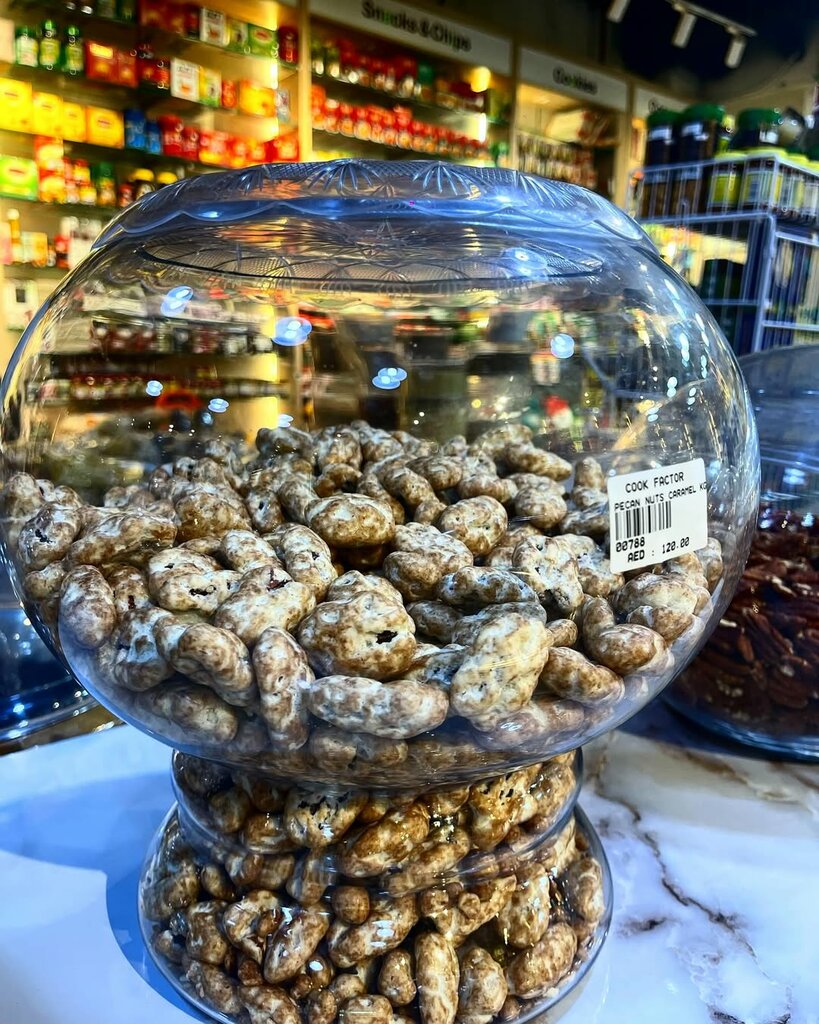 Gıda üreticileri Cook Factor Food Stuff Trading LLC, Dubai, foto