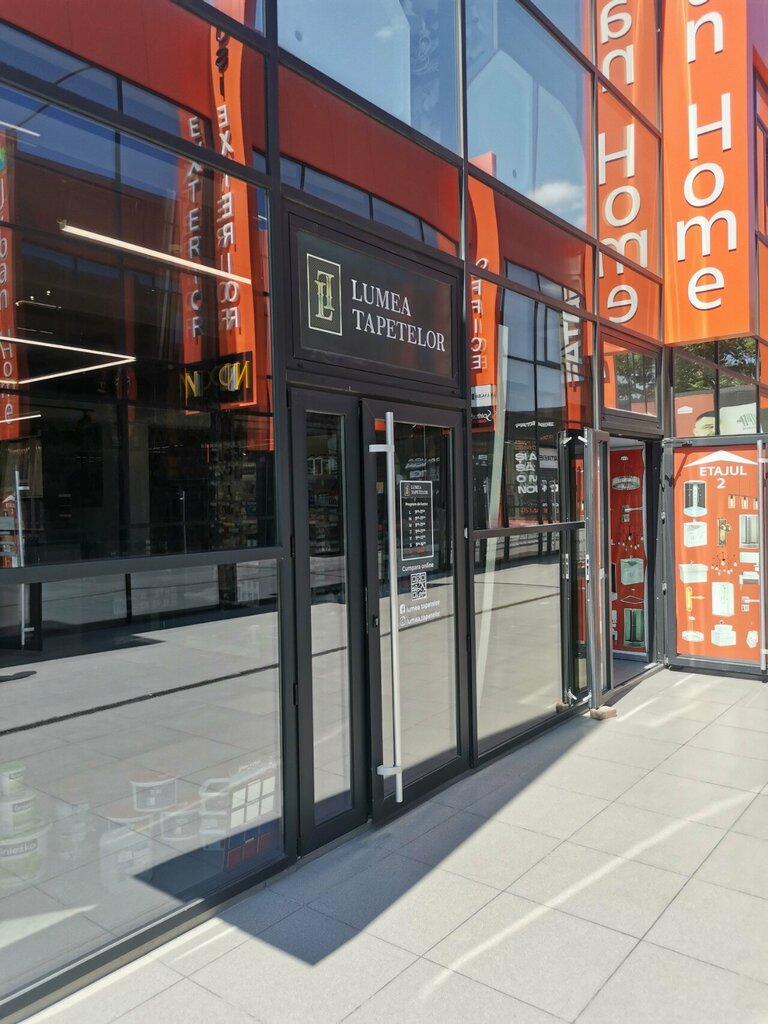 Duvar kağıdı mağazaları Lumea Tapetelor, Kişinev, foto