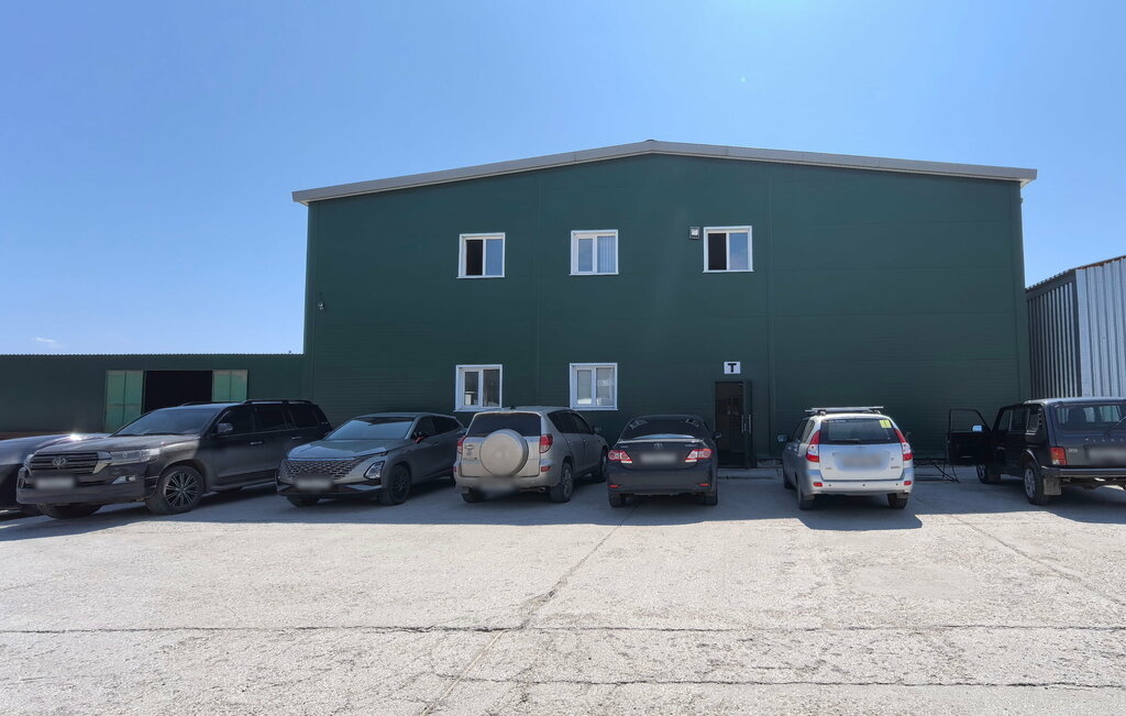 Elektrik ve benzinle çalışan aletler Pili-rubi.ru, Novosibirsk, foto