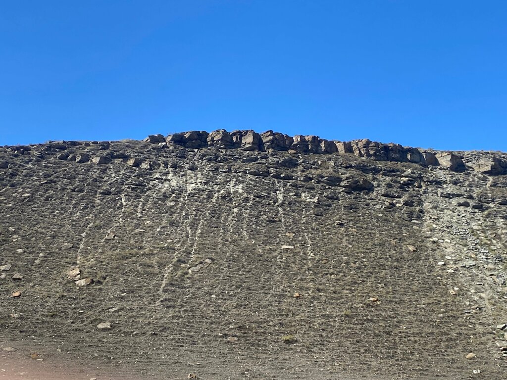 Dağ zirvesi Herbis Dağı, Kızıl, foto