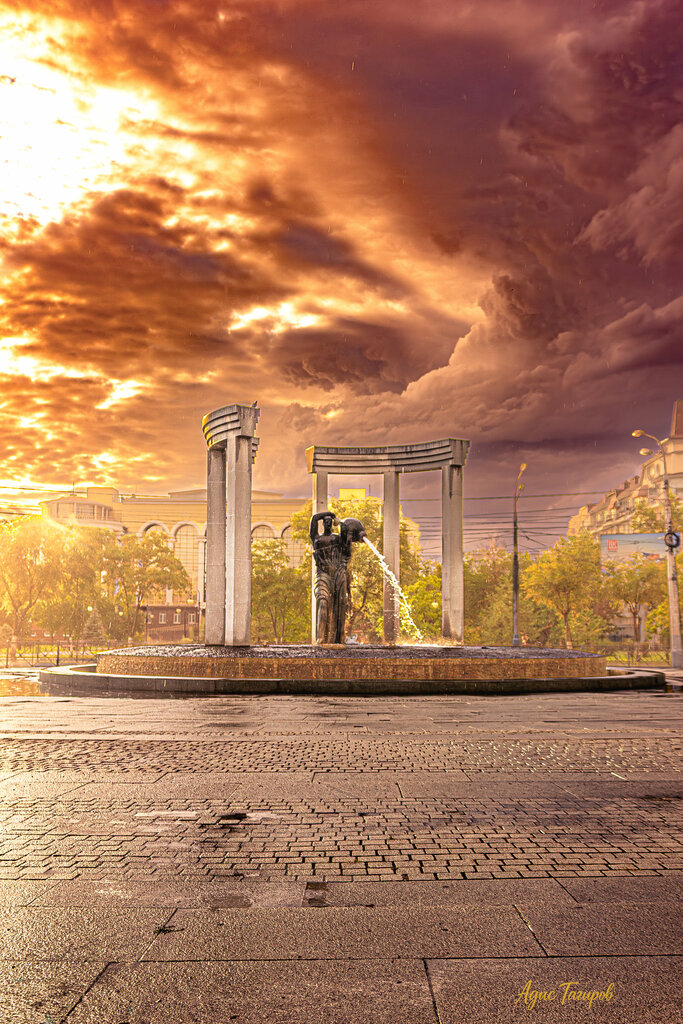 Çeşme Volga Fountain, Astrahan, foto