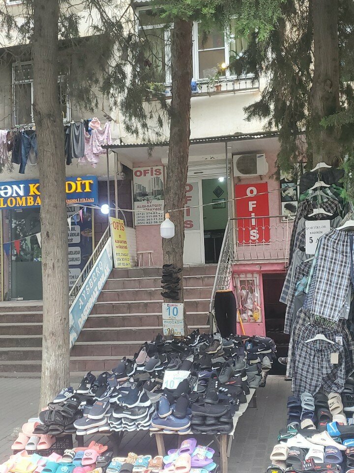 Emlak ofisi Ofis, Bakü, foto