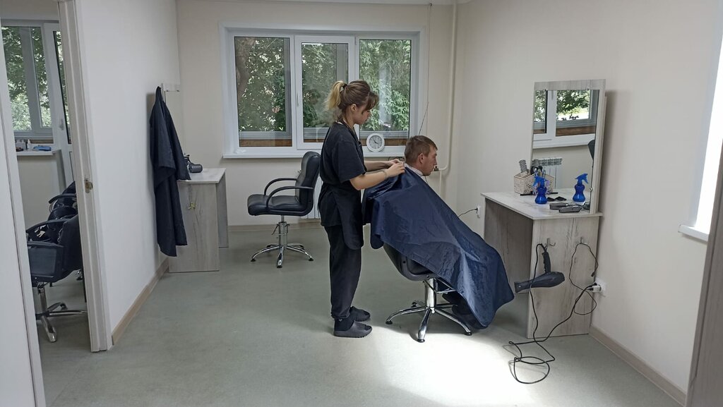 Kuaför meslek eğitimi Профи-Парикмахер, Barnaul, foto