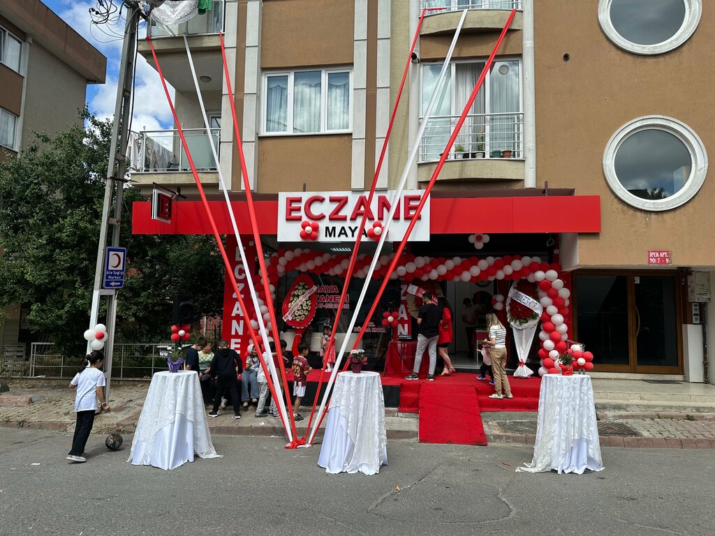 Eczaneler Maya Eczanesi, İstanbul, foto