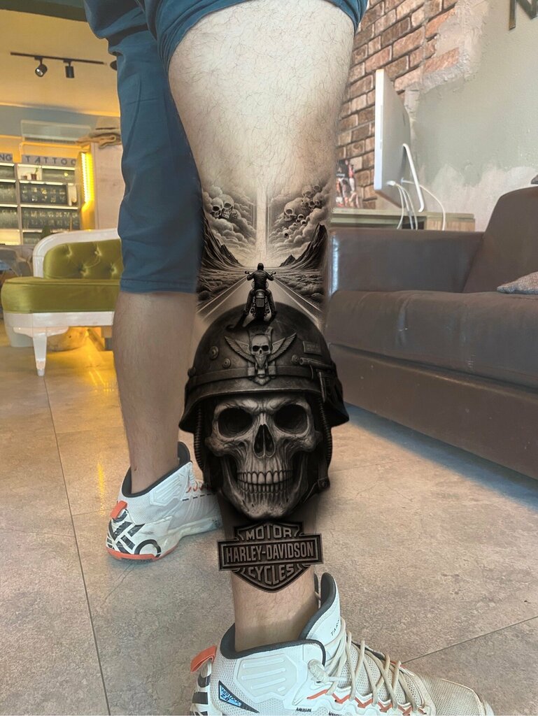 Dövmeciler Napoleon Ink Tattoo Piercing, Marmaris, foto