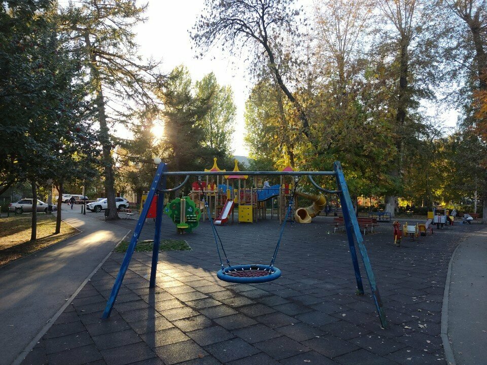 Oyun alanı Playground, Samara, foto