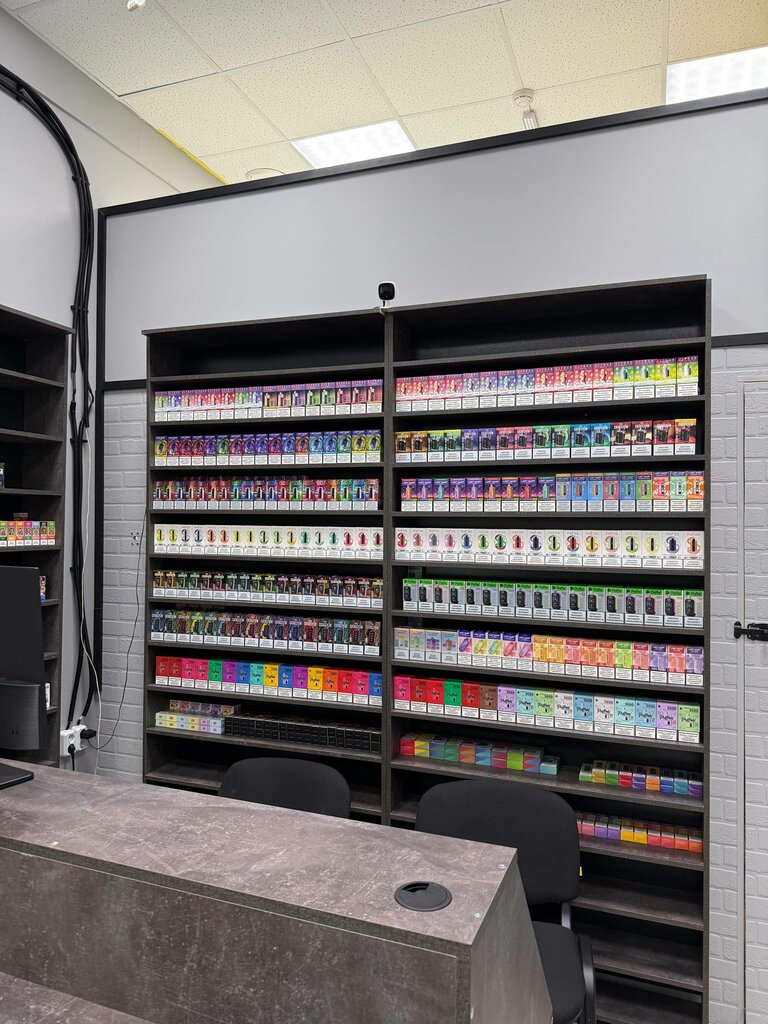 Elektronik sigara satış noktaları СмокШопХайз, Ugliç, foto