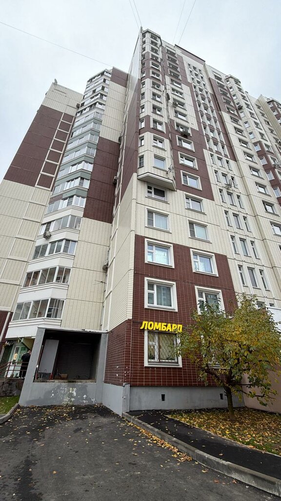 Rehincilik Ломбард 888, Moskova, foto