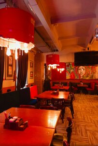 Gastrobar (ulitsa Dzerzhinskogo No:13, Chebarkul), restoran  Çebarkul'den