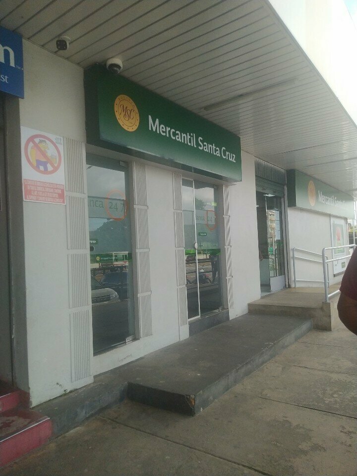 ATM'ler Banco mercantil Santa Cruz, Santa‑Krus, foto