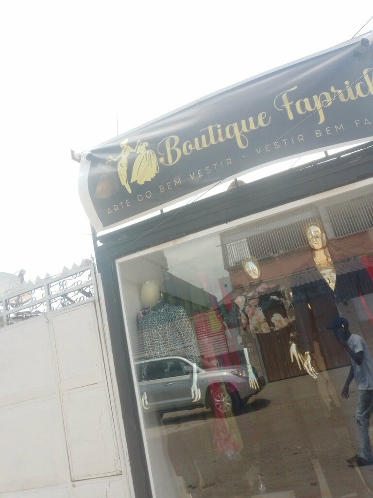 Dış giyim mağazası Butique, Loanda, foto
